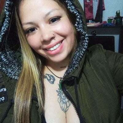 Martina Tay Stripchat Webcam Model Profile Free Live Sex Show