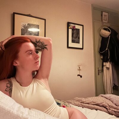 Naughtynizz主播免费直播性爱表演和聊天 Stripchat
