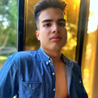 Chris_Moon Free Live Webcam Show & XXX Chat | xHamsterLive