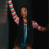 Emma_Backer_の無料ライブウェブカメラショー＆XXXチャット | xHamsterLive