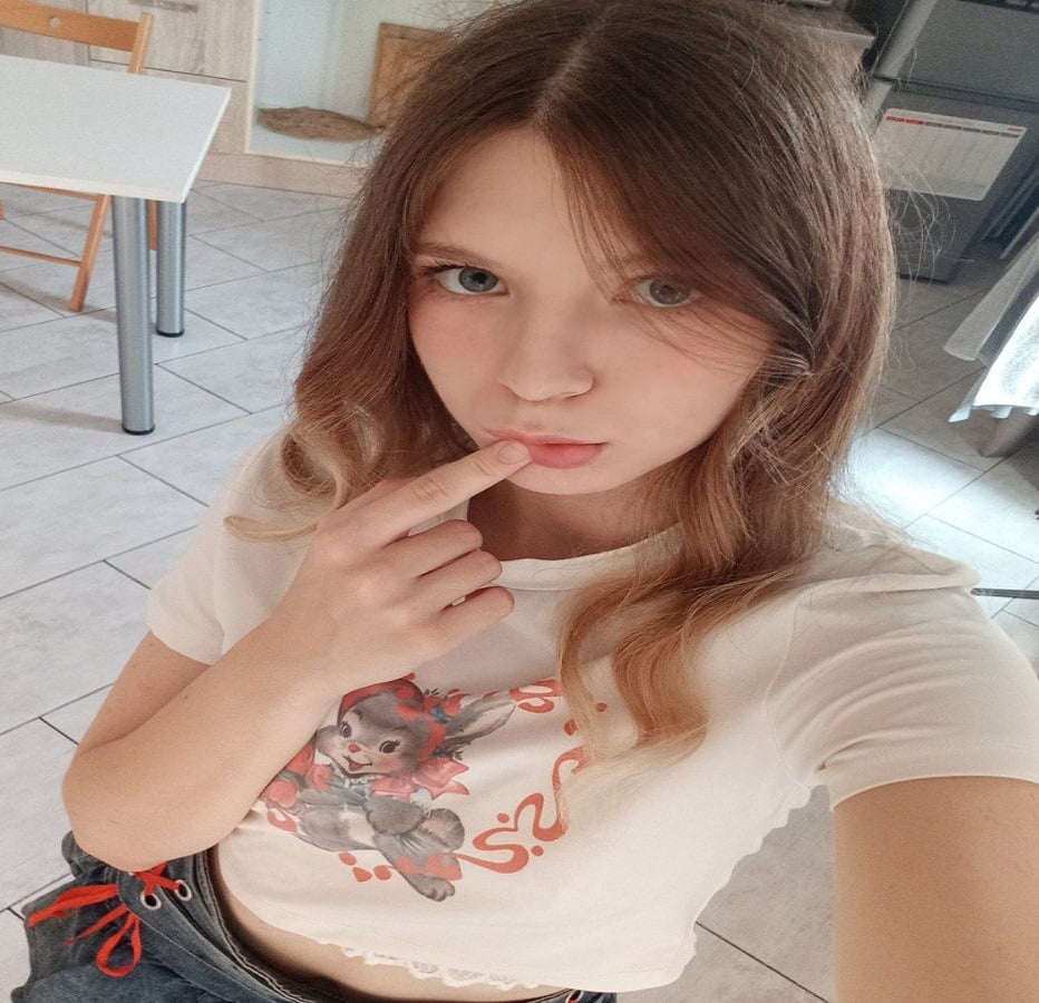 FruityXoのキャストのプロフィール | Tklivechat