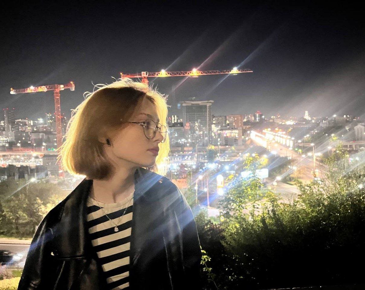 Mia_Muse Webcam Model Profile | xHamsterLive