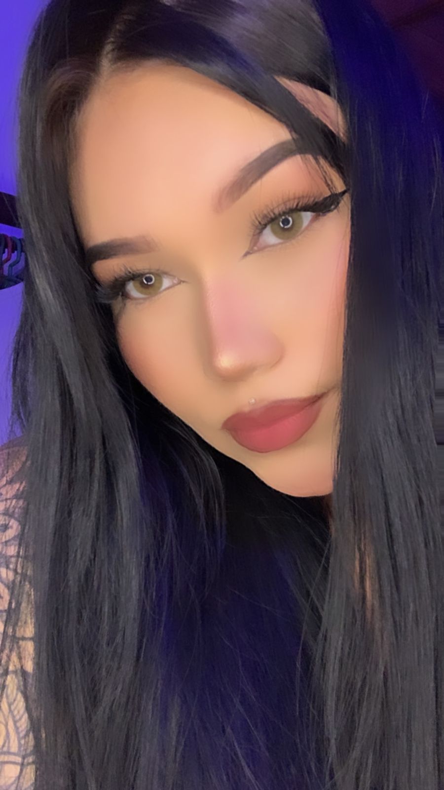 Tinablack Webcam Model Profile Stickam 5757
