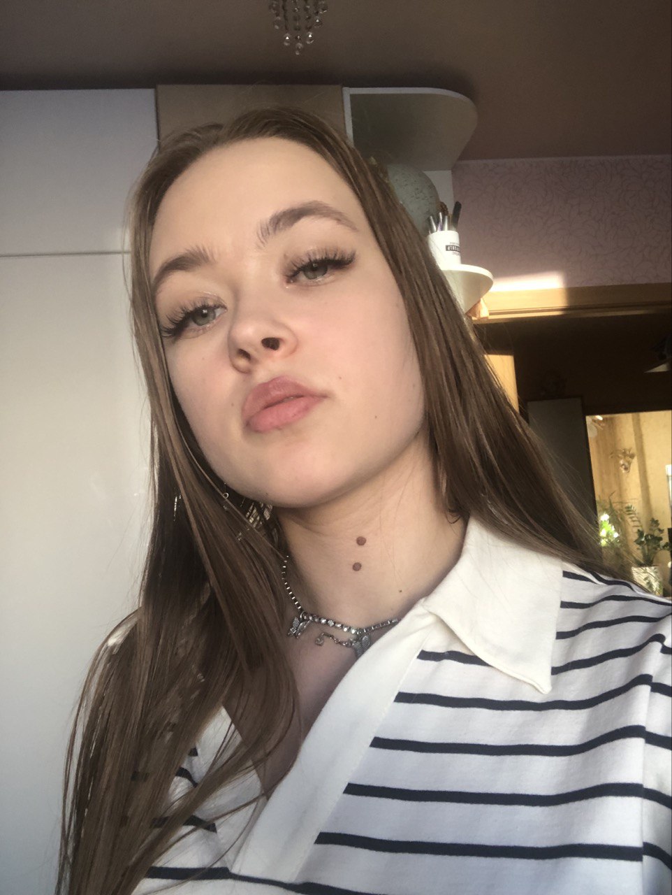 Lada_shy Cam Model Profile | Stripchat