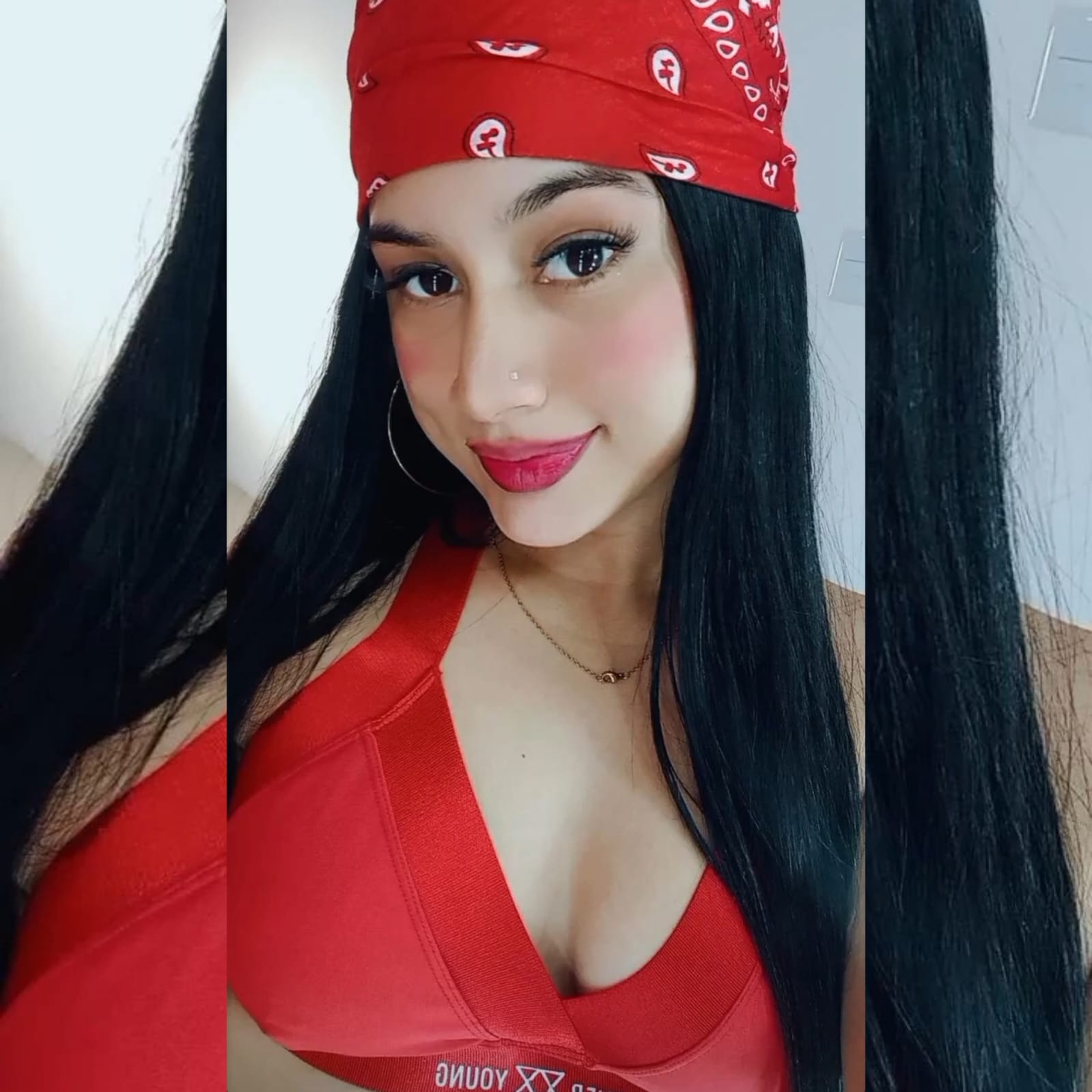 Perla_glicers19 Cam Model Profile | Stripchat