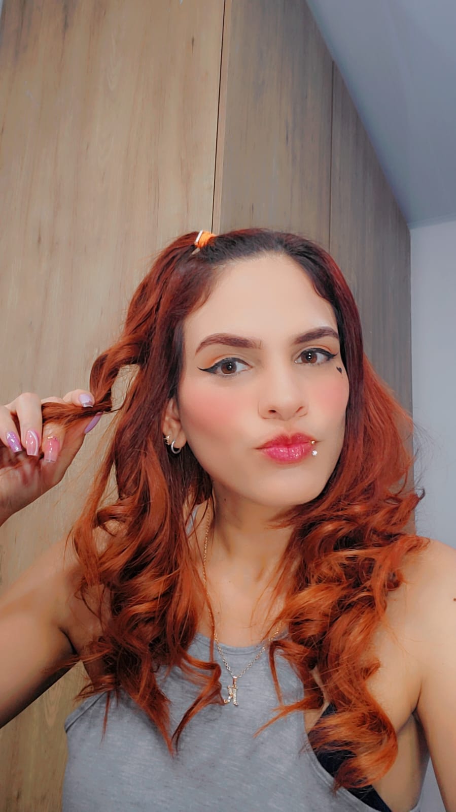 Savannah_jones Webcam Model Profile | xHamsterLive