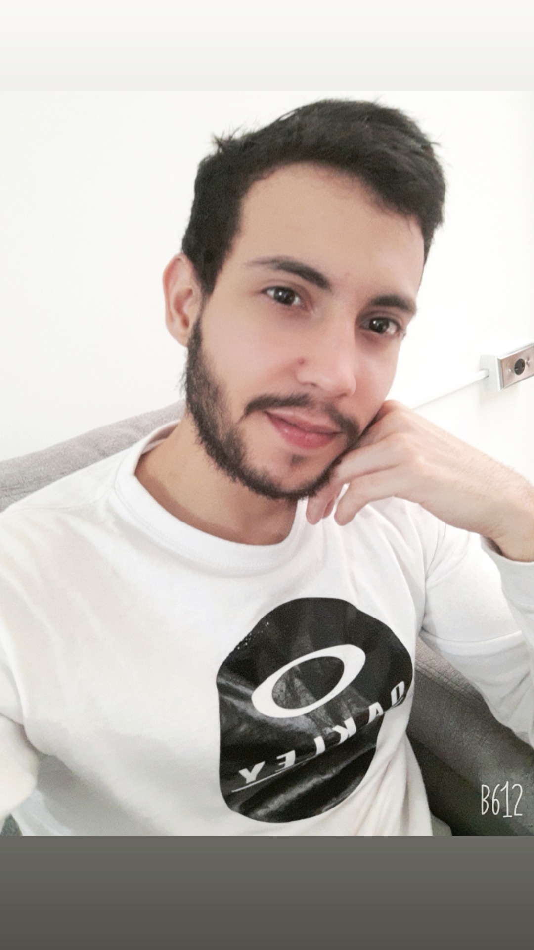 Armando_2002 Cam Model Profile | Stripchat