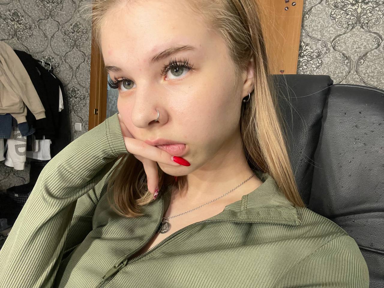 Perfil Modelo Webcam StormiGreyf | Stripchat