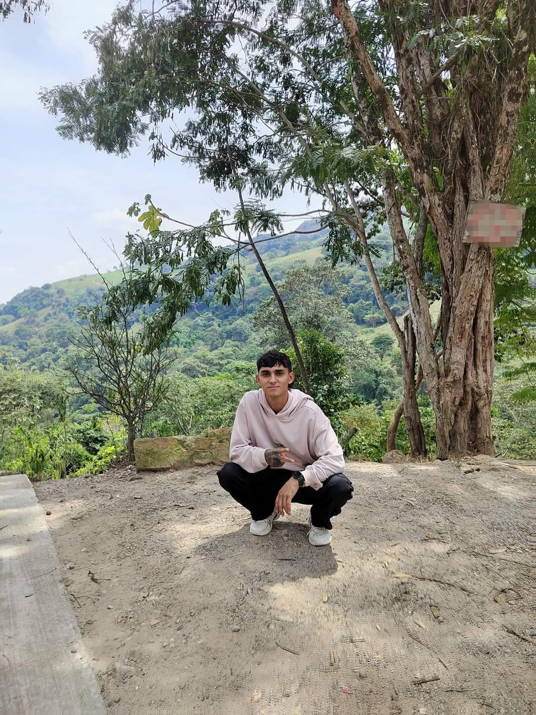 AlexJ_05のキャストのプロフィール | xHamsterLive