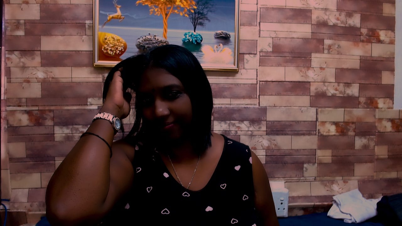 Indian_tracy Webcam Model Profile | xHamsterLive