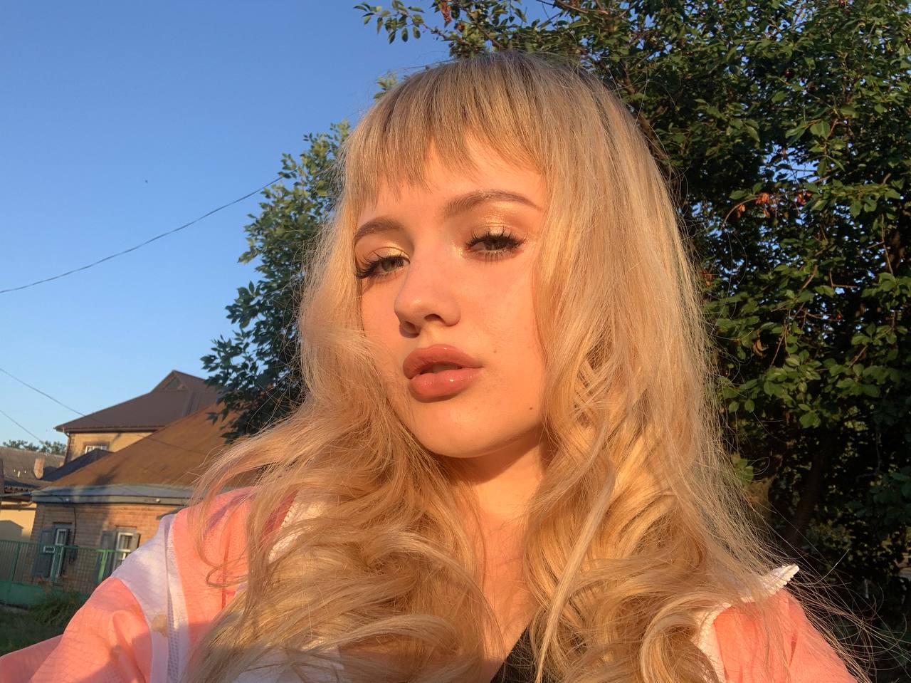 Kayle_stars Webcam Model Profile | xHamsterLive