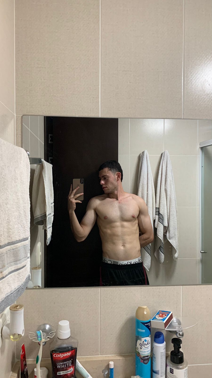 Christopher_Well Cam Model Profile | Stripchat