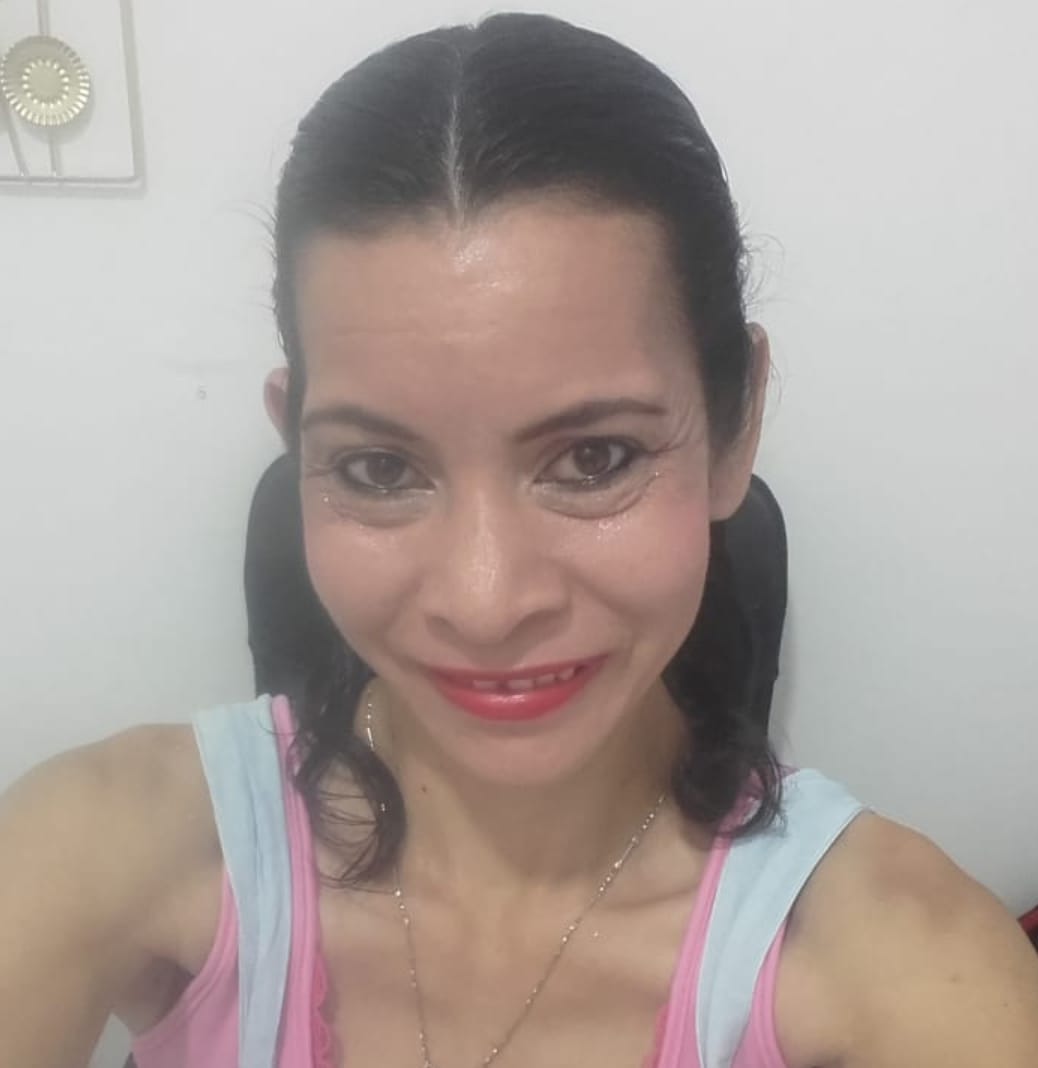 Perfil de modelo de vídeos de Adri_ex | Stripchat