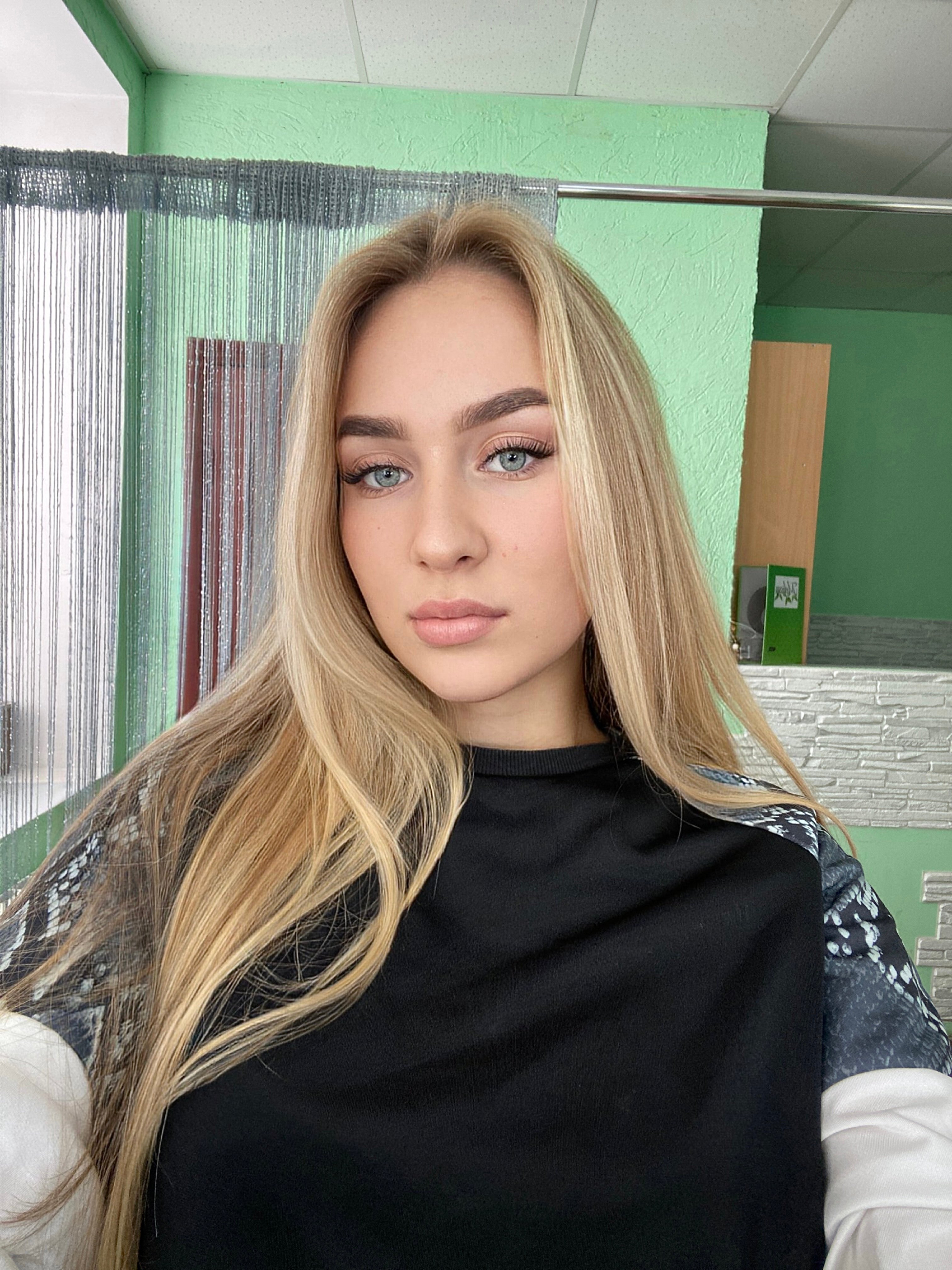 Kitti_Eva Cam Model Profile | Stripchat