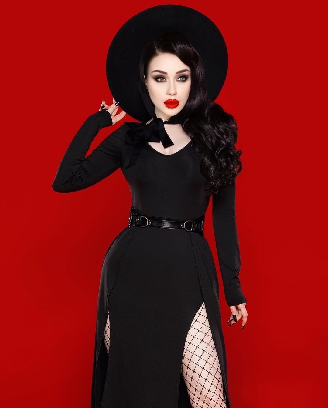 Devinia Webcam Model Profile | xHamsterLive