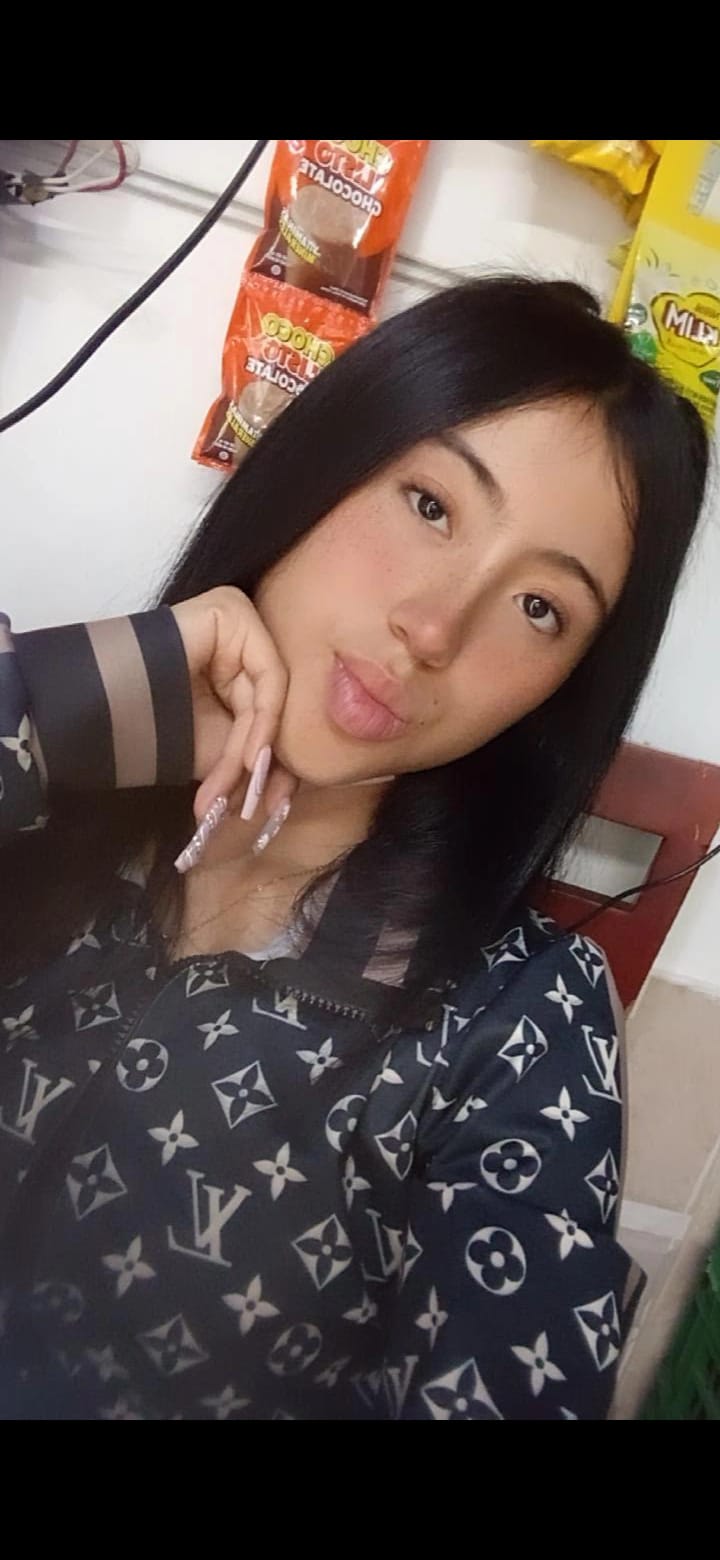 Alexandra_t_ Webcam Model Profile | xHamsterLive