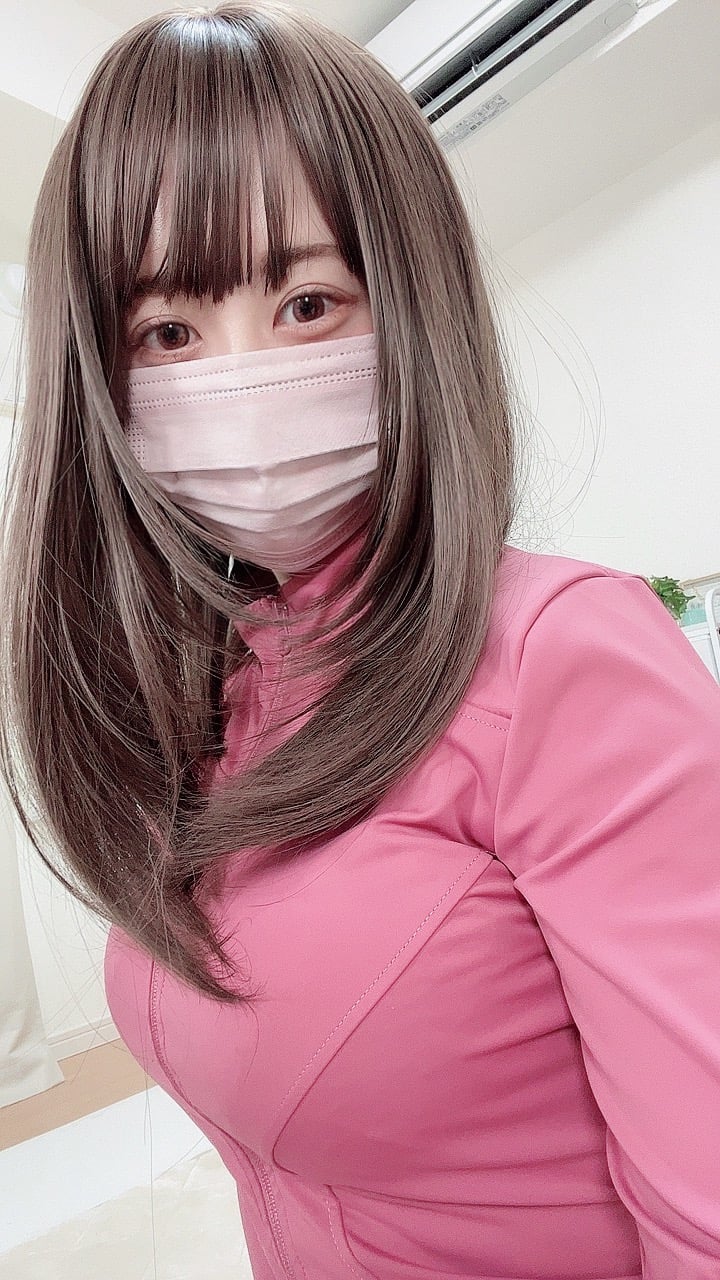 Chihiro_ri Webcam Model Profile | xHamsterLive