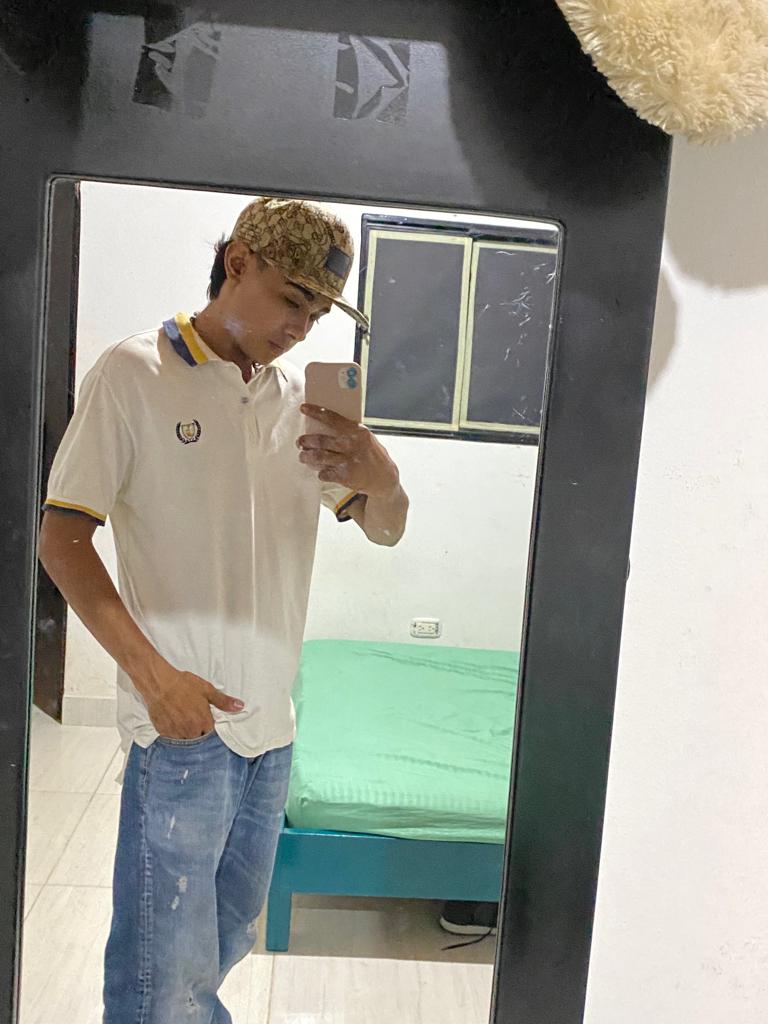 Sebas_manuel Webcam Model Profile | xHamsterLive