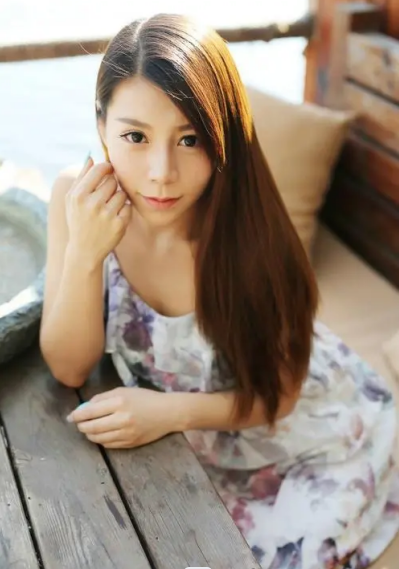 Fei-Fei-FF主播简介 | Stripchat