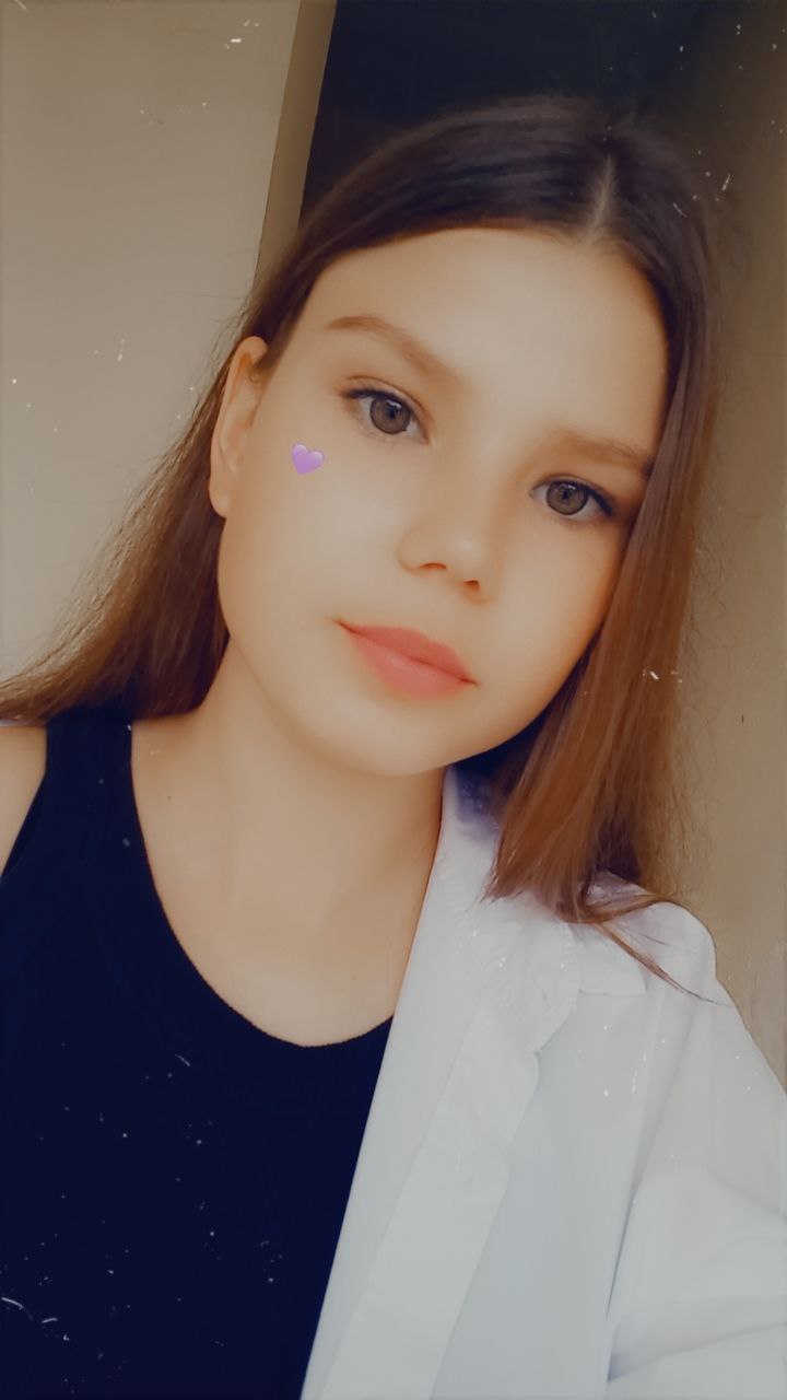 Lera Mochi Cam Model Profile Stripchat