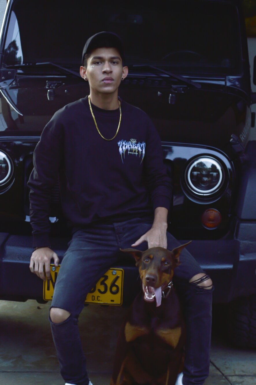 Samuel_Suarez Cam Model Profile | Stripchat