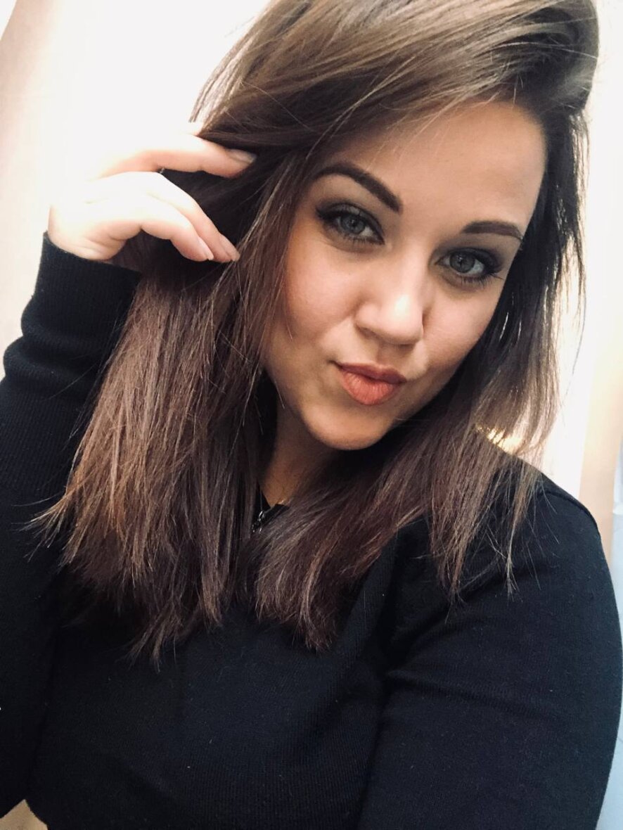 MissBecca Webcam Model Profile | xHamsterLive