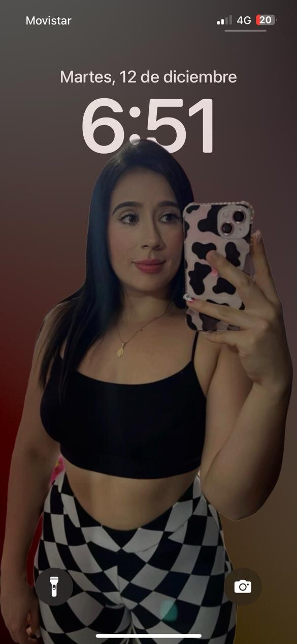 Crystal_santos Webcam Model Profile | xHamsterLive