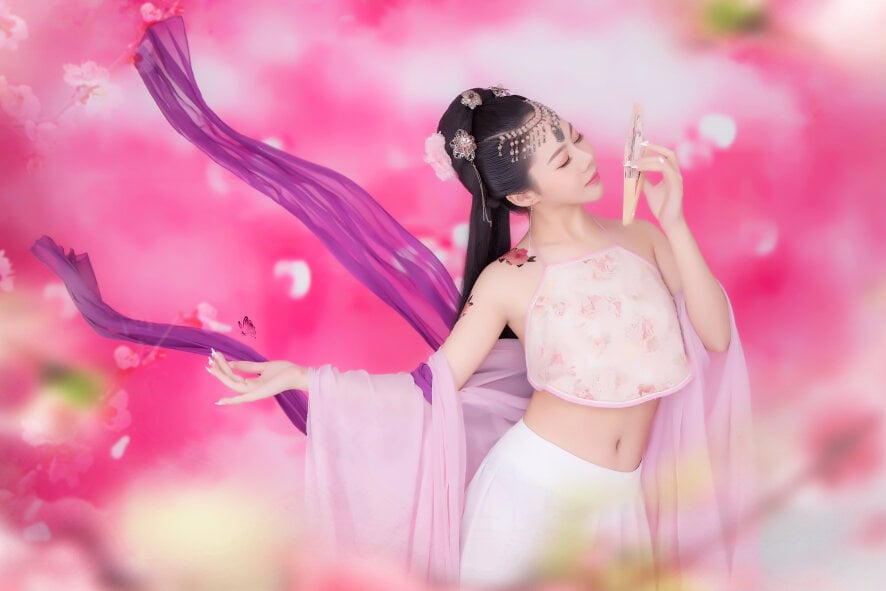 JunJun-- 主播個人資料 | Stripchat