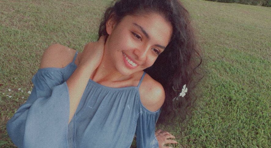 Miiaa_evans Webcam Model Profile | xHamsterLive