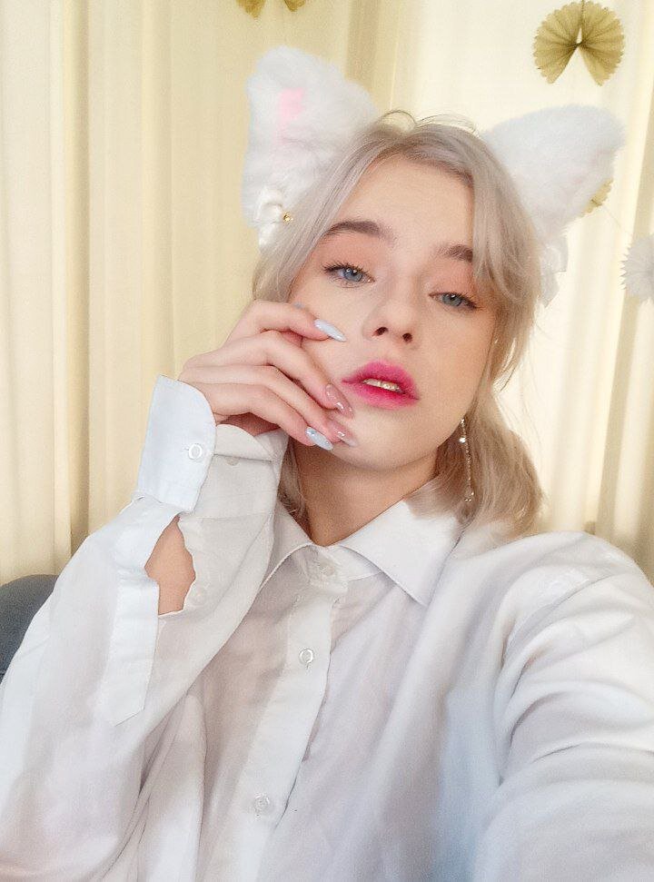 Joyce_Coy主播简介 | Stripchat