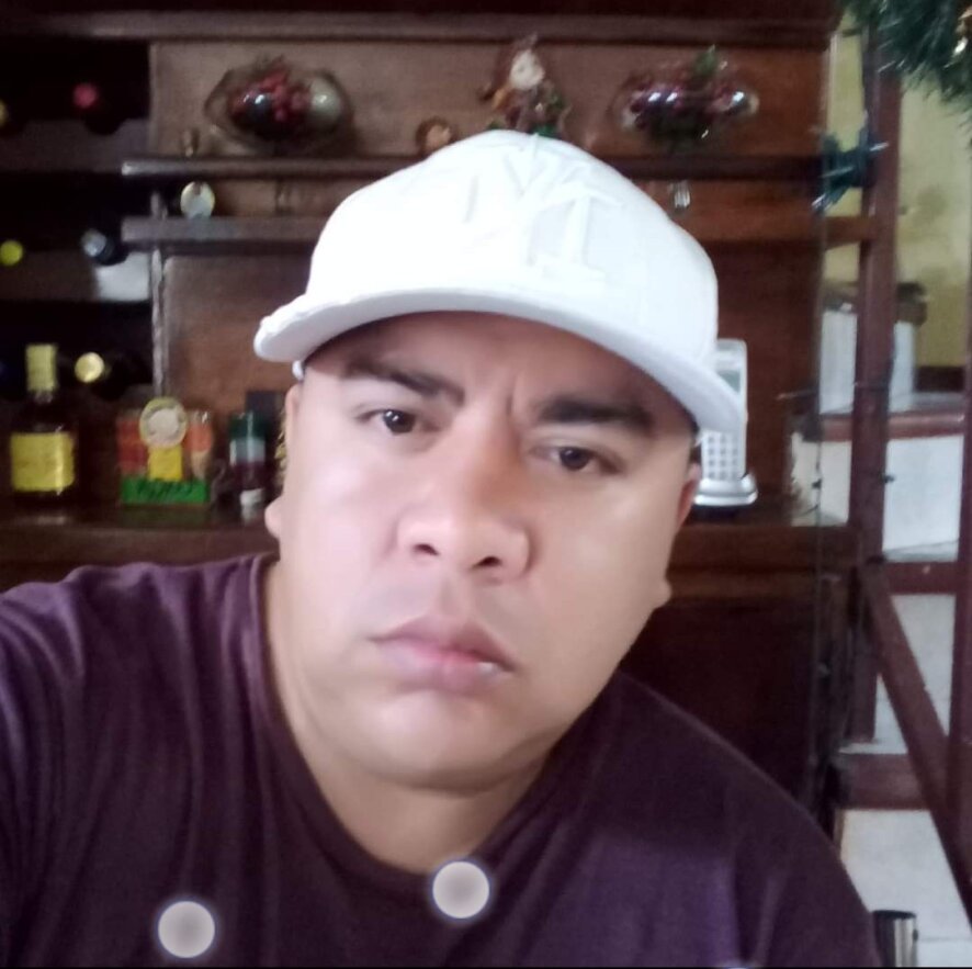 Mateo-35audit Webcam Model Profile | xHamsterLive