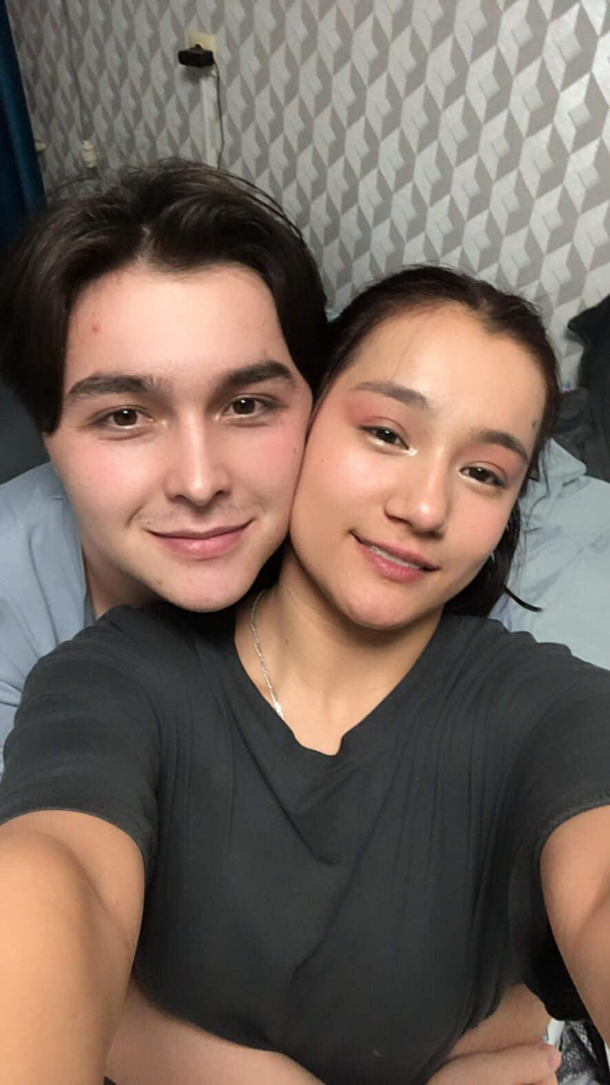 Nofriendzone Webcam Model Profile | xHamsterLive