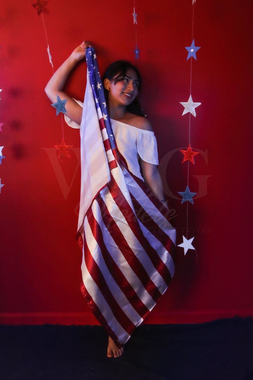 Emma_muller Webcam Model Profile | xHamsterLive