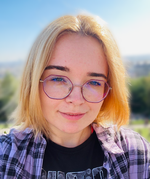 Amberly_Doll Webcam Model Profile | xHamsterLive