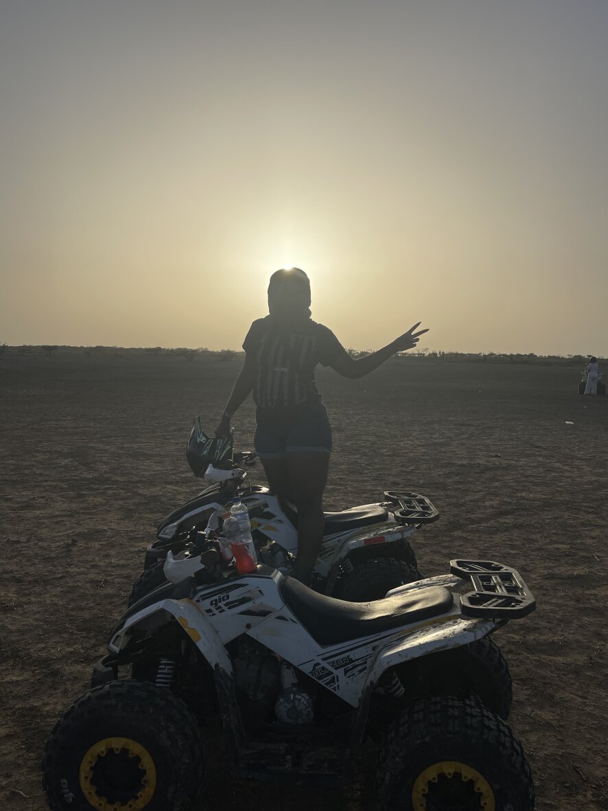 Alexxis-333 Webcam Model Profile | xHamsterLive