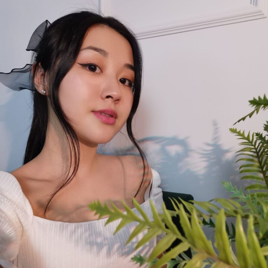 HannaRosie_ Webcam Model Profile | xHamsterLive
