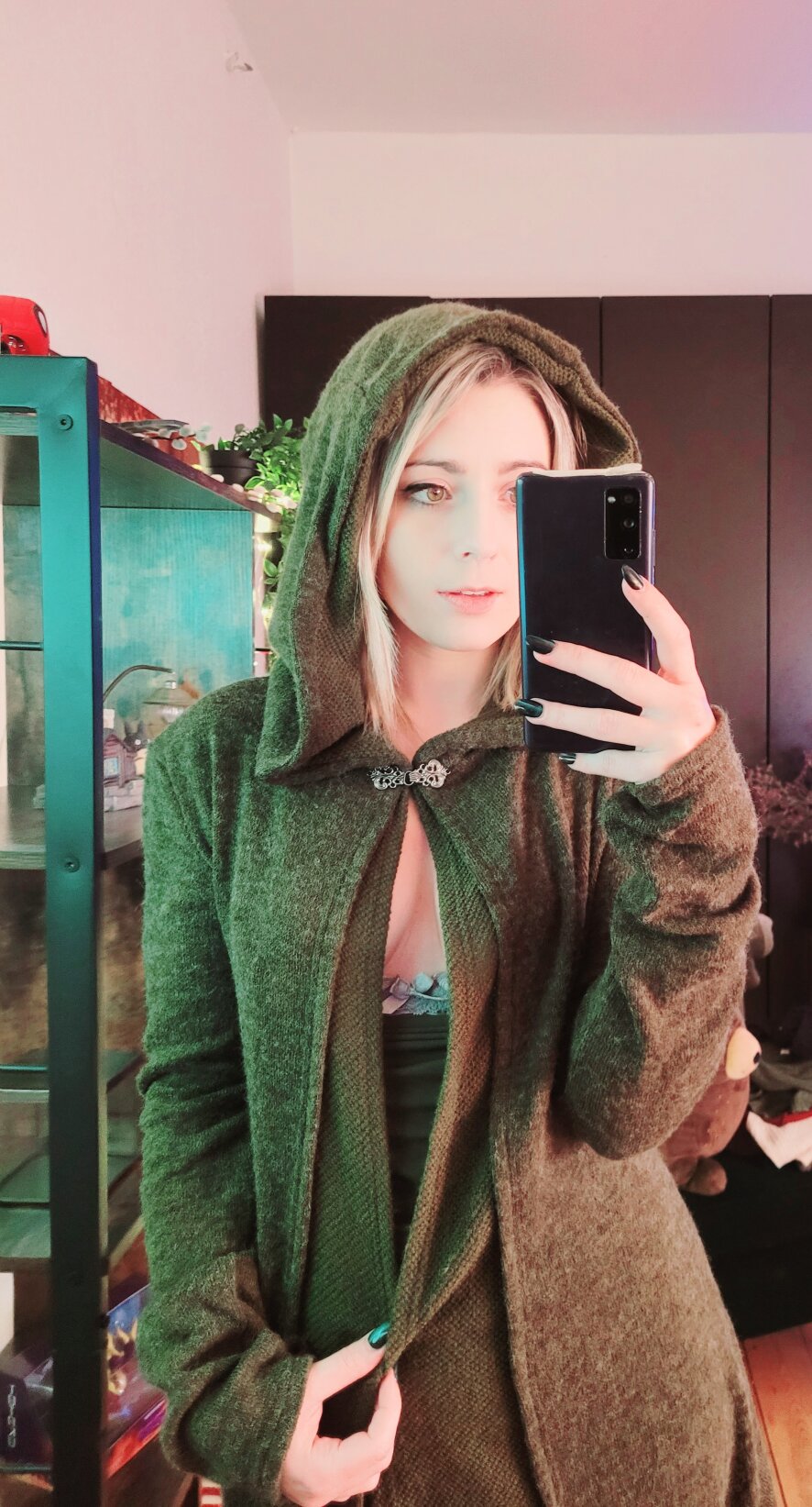 Lisaonthemoonのキャストのプロフィール | xHamsterLive