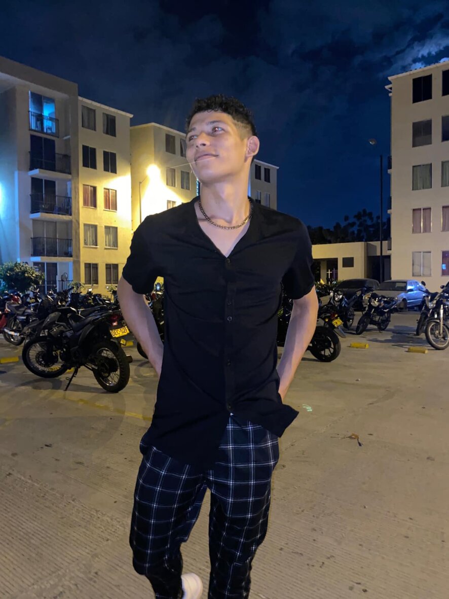 Angelito_boy Webcam Model Profile | xHamsterLive