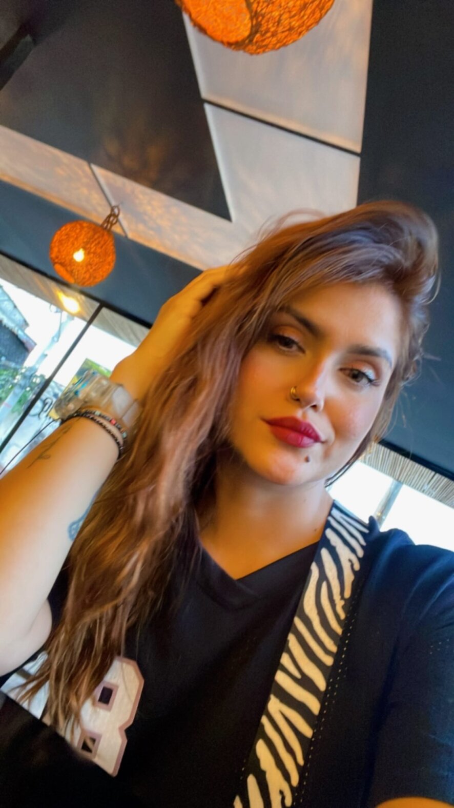 Venuss_miiller Webcam Model Profile | xHamsterLive