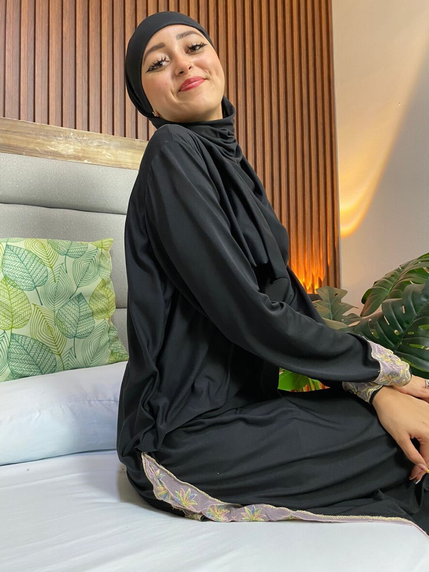 Aysel_elid Webcam Model Profile | xHamsterLive