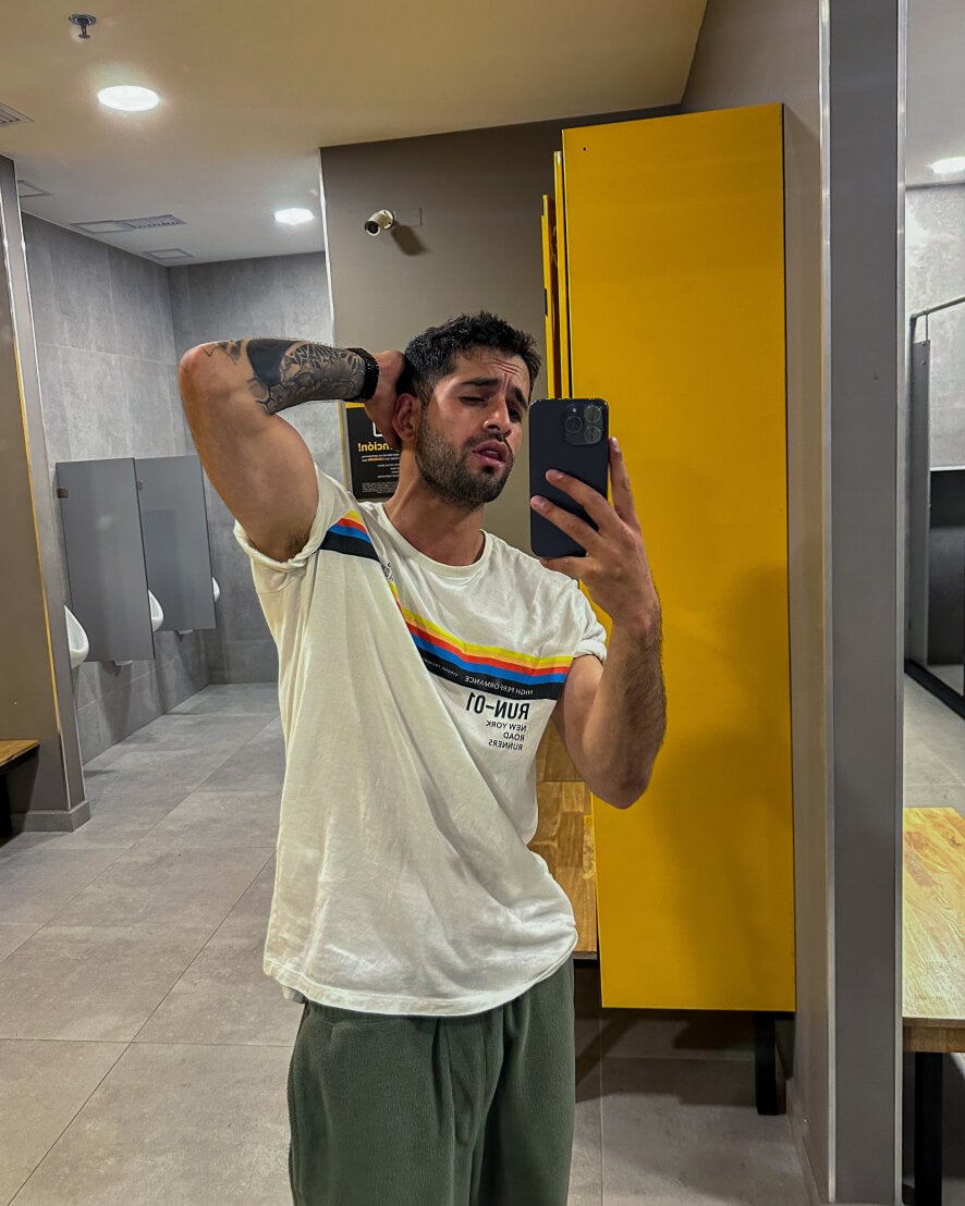 Davevilboy Webcam Model Profile | xHamsterLive