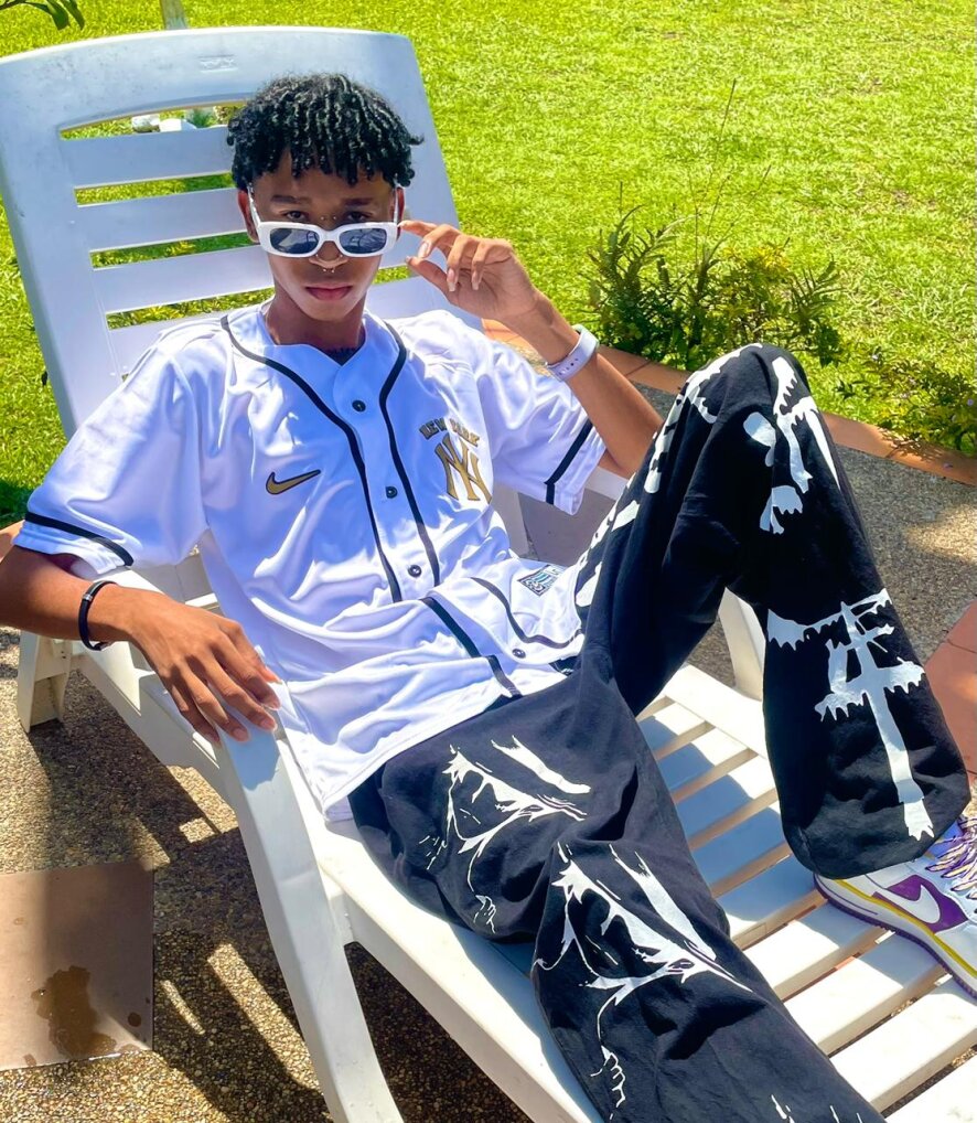 Sexy_blacks_ Webcam Model Profile | xHamsterLive