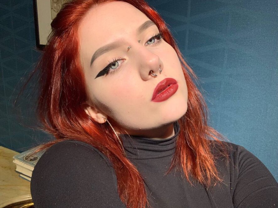 Ivon_Diaz Webcam Model Profile | xHamsterLive