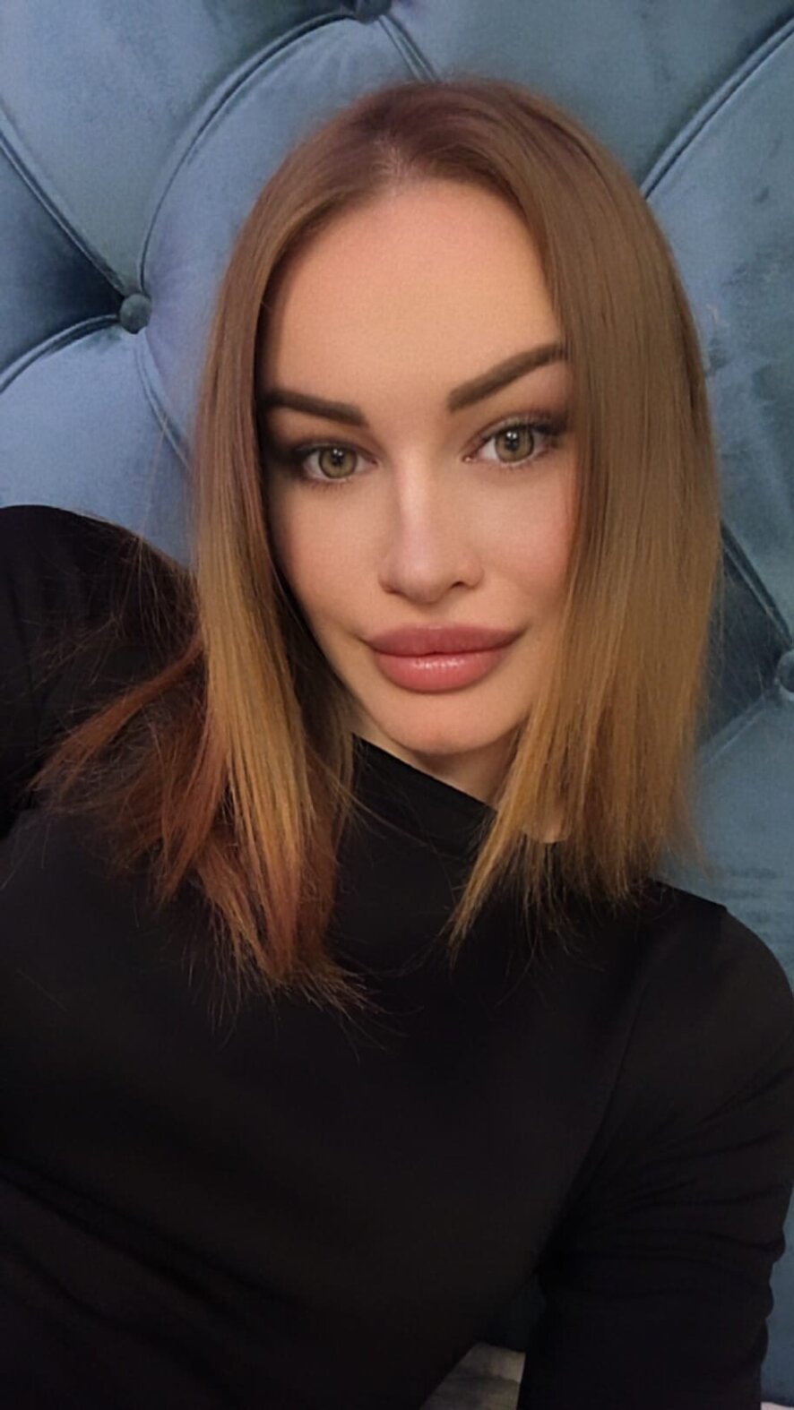 Daisy Gold Cam Model Profile Stripchat