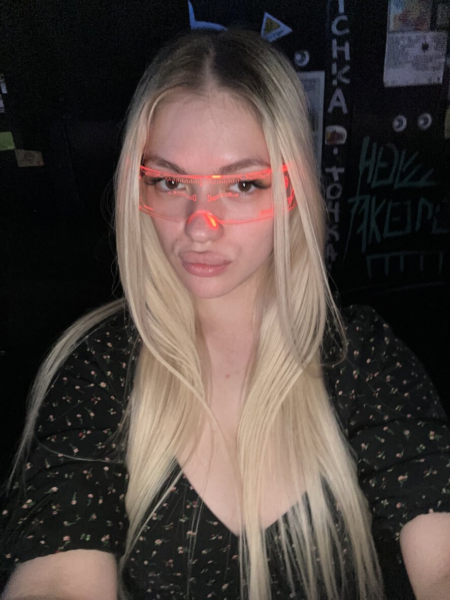 Sexybarbie Webcam Model Profile Xhamsterlive