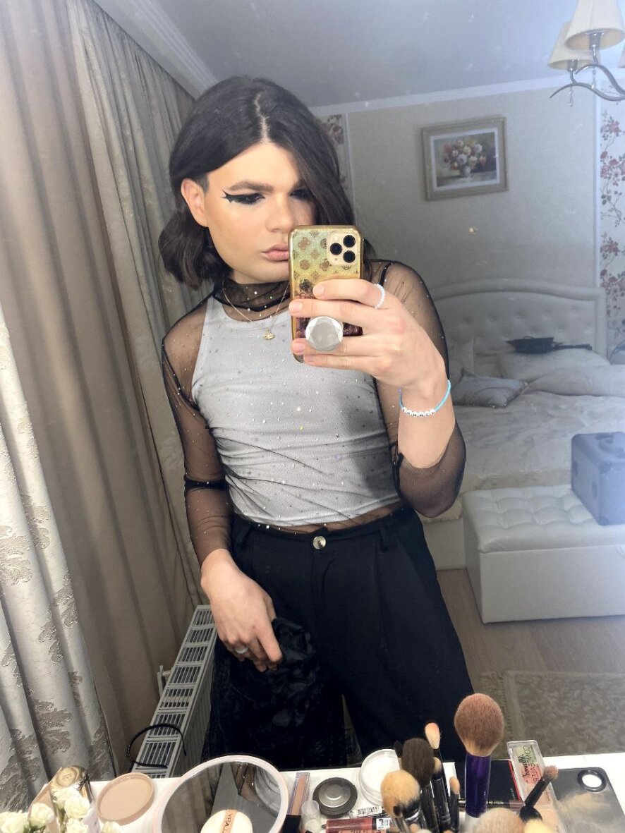 Alexo_sensual Webcam Model Profile | xHamsterLive