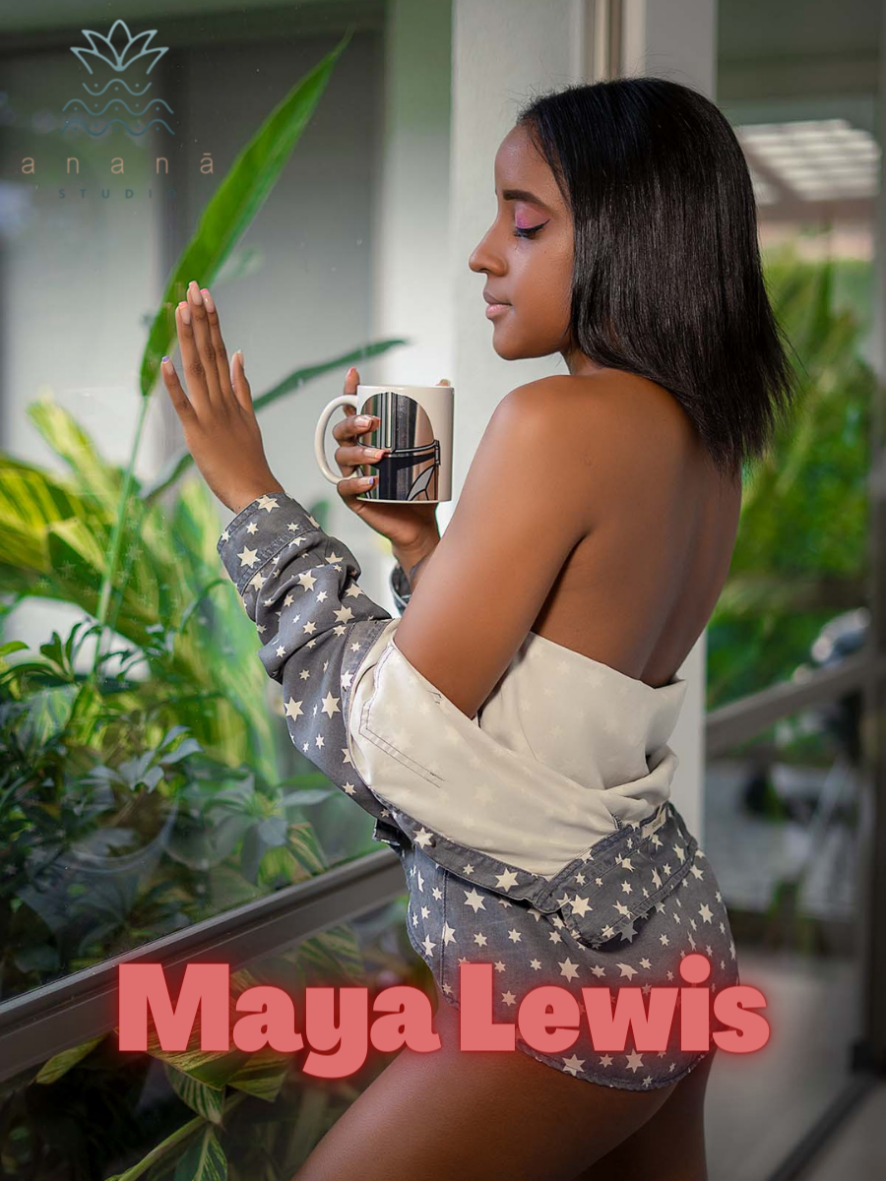 Maya_lewis Cam Model Profile | Stripchat