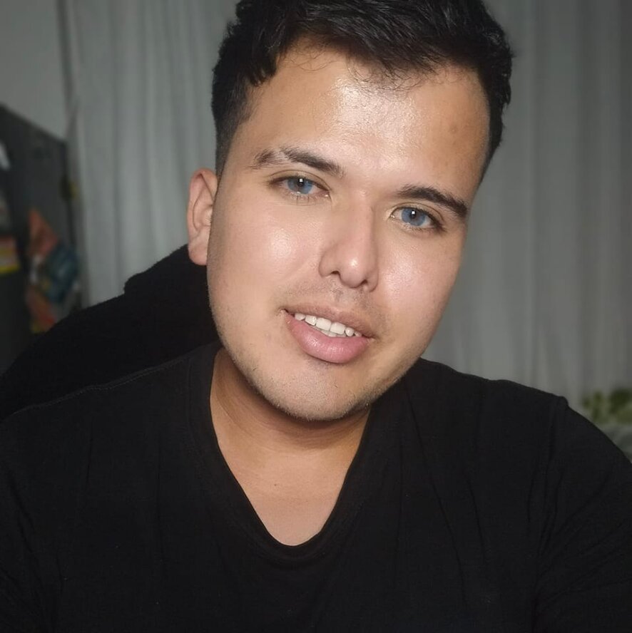 Charlie_nightx Webcam Model Profile | xHamsterLive
