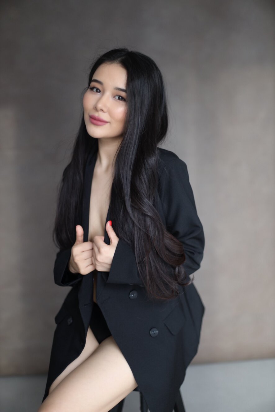 Baeasian Webcam Model Profile | xHamsterLive