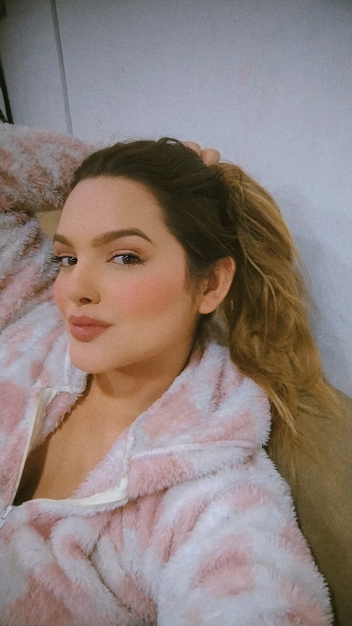 Faith_madison18 Webcam Model Profile | xHamsterLive